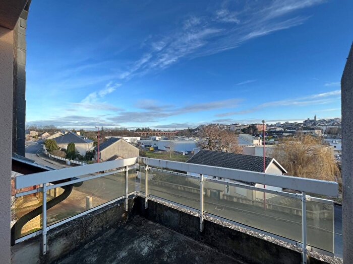 Appartement à louer - Rodez - 2 pièces - 1 chambre