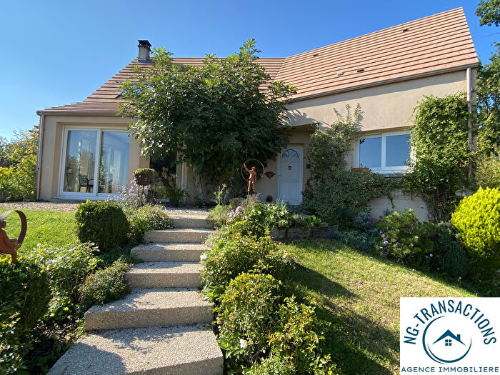 Maison à vendre - Villefargeau - 5 pièces - 3 chambres