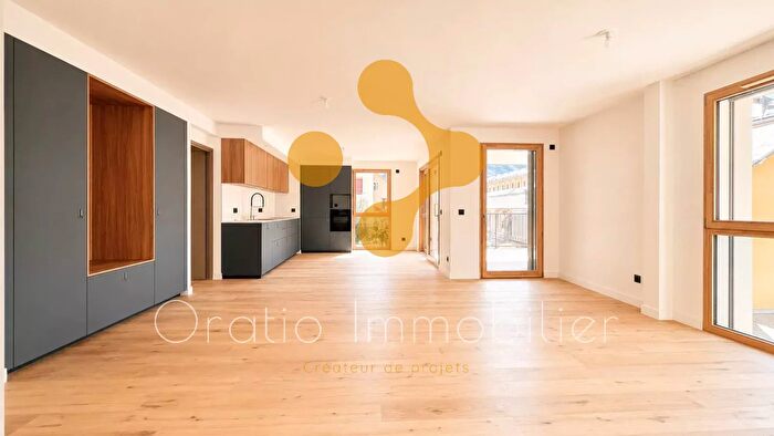 Annecy, Parmelan, Albigny : Appartement 4 pièces à vendre