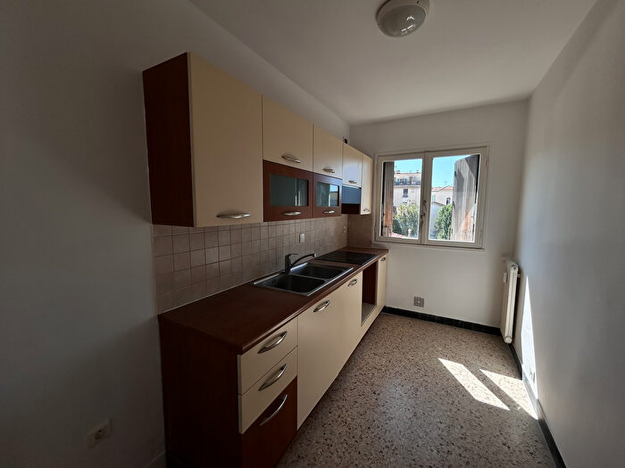 Appartement 2 pièces à louer - Nice, Poètes