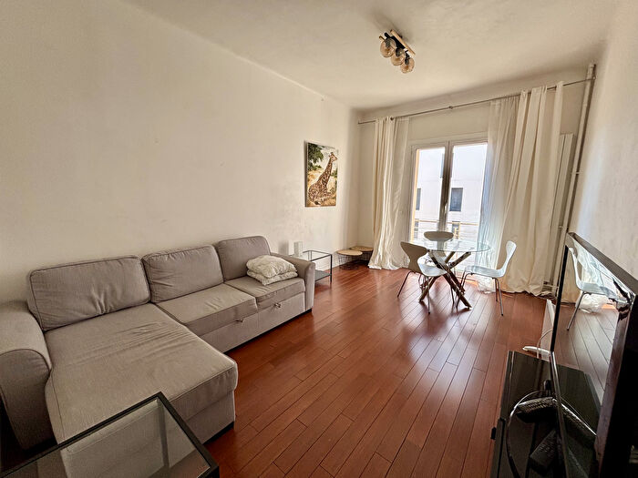 Marseille 8ème, Le Rouet : Appartement 2 pièces à louer