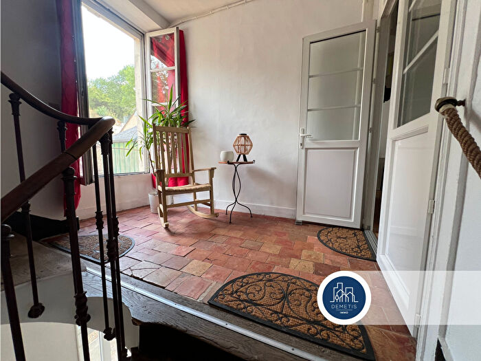 Maison 7 pièces à Saint-Calais, à vendre