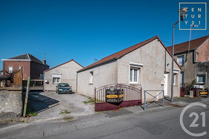 Maison à vendre - Maubeuge, Montplaisir - 8 pièces - 4 chambres