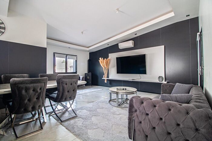 Maison à vendre - Montluçon, Marais, Dunlop, La Loue - 4 pièces - 3 chambres