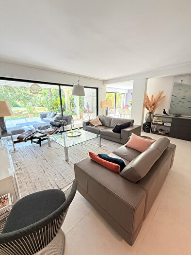 Appartement à vendre - Marseille e , Perier - 5 pièces - 4 chambres