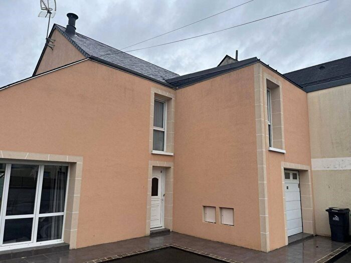 Maison à louer - Rouillon - 5 pièces - 4 chambres