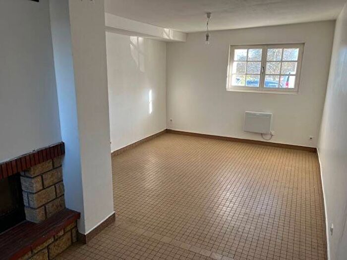 Maison à louer - Montroty - 4 pièces - 3 chambres