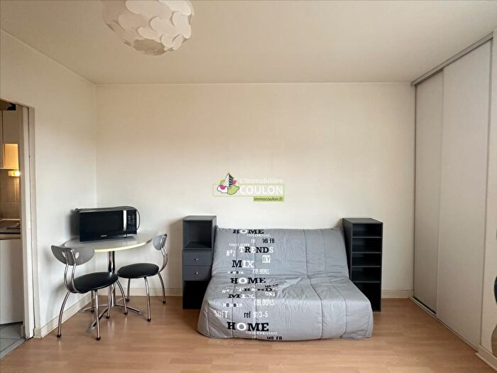 Appartement 1 pièce à louer - Clermont-Ferrand, Jaude, Fontgiève Saint-Alyre