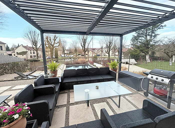 Maison à vendre - Prenois - 5 pièces - 3 chambres