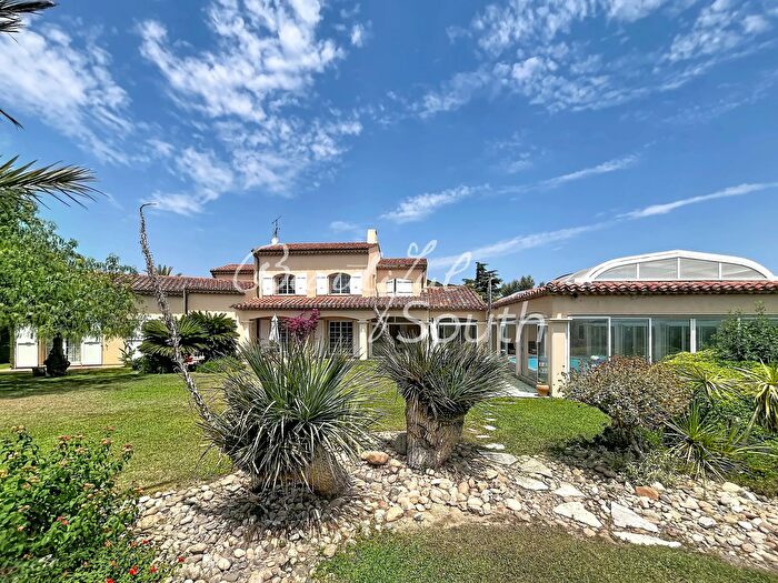 Maison 11 pièces à vendre - Saint-Féliu-d'Avall