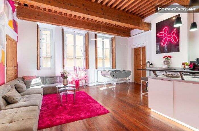 Appartement à louer - Lyon e , Quartiers anciens - 3 pièces - 2 chambres