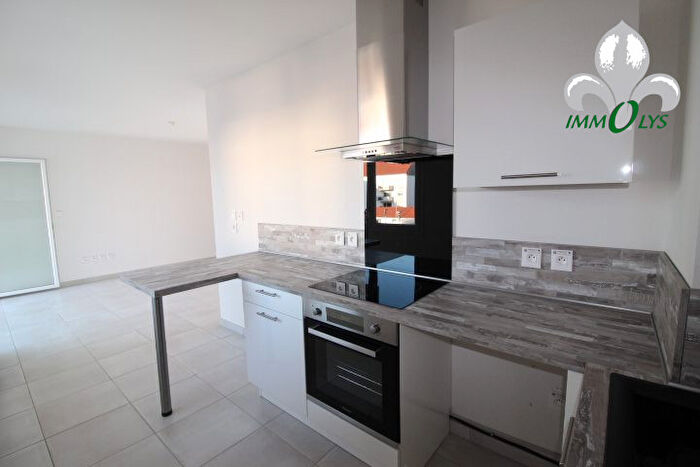 Chevigny-Saint-Sauveur : Appartement 3 pièces à louer