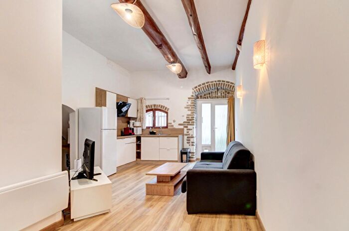 Appartement à vendre - Nice, Saint-Sylvestre - 1 pièce