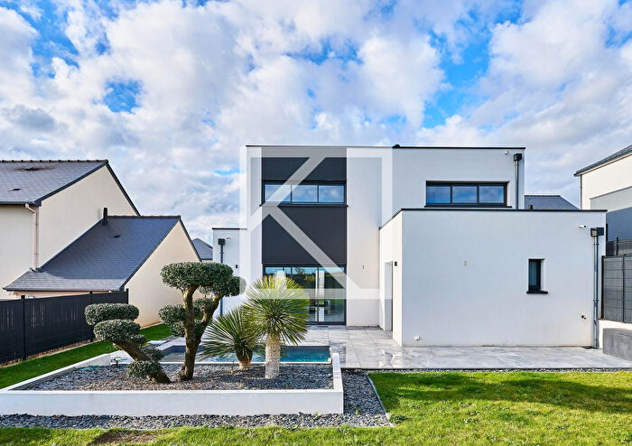 Maison à vendre - Crevin - 6 pièces - 4 chambres