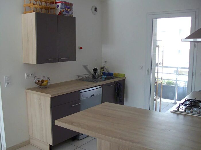 Appartement à louer - Montélimar, Centre-ville - 3 pièces - 2 chambres