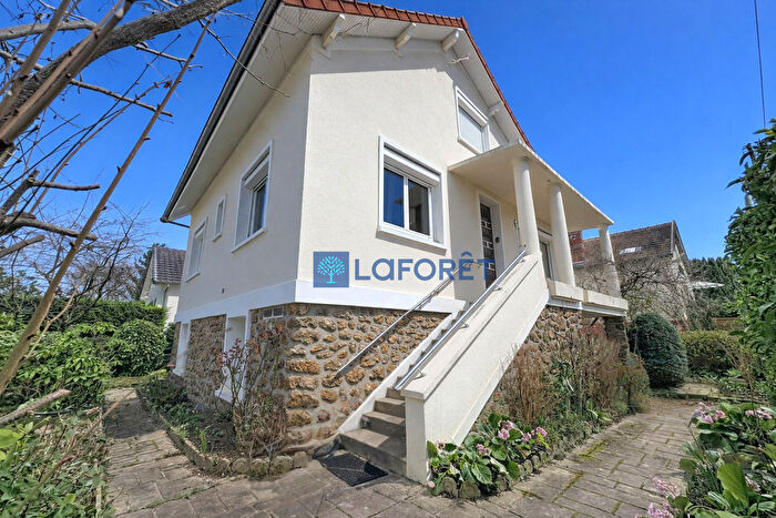 Maison à vendre - Savigny-sur-Orge, Cherchefeuilles - 5 pièces - 3 chambres