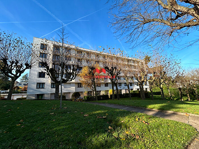Appartement 3 pièces à Bougival, à vendre