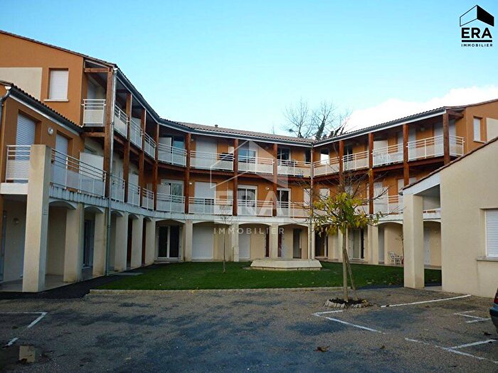 Appartement à louer - Zone Artisanale, La Couronne - 1 pièce