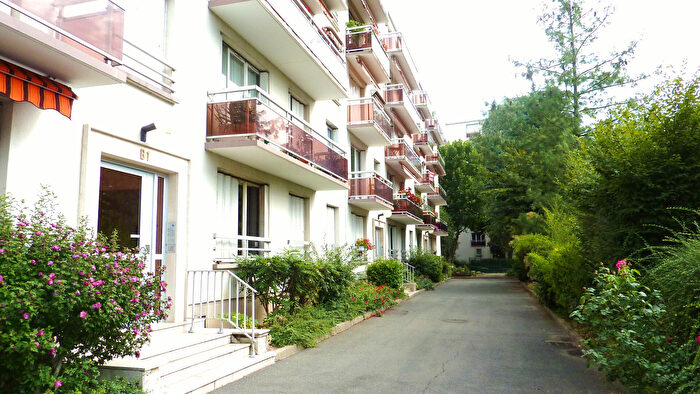 Appartement 2 pièces à louer à Longjumeau, Centre-ville, Mairie