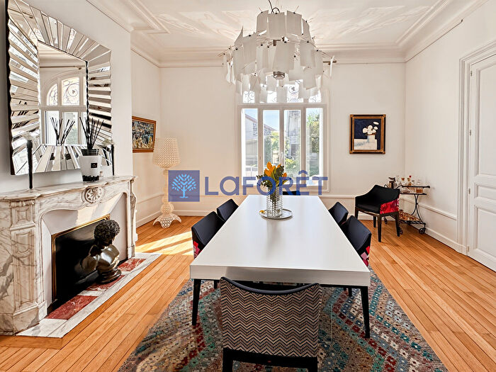 Maison 7 pièces à Tours, Grammont, à vendre