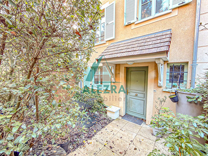 Maison à vendre - Rocquencourt - 5 pièces - 4 chambres