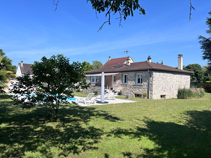 Maison à vendre - Marines - 7 pièces - 6 chambres