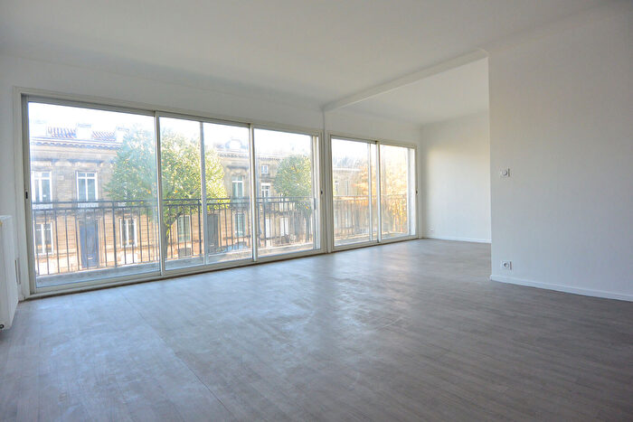 Appartement à louer - Bordeaux, Saint-Augustin - 3 pièces - 1 chambre