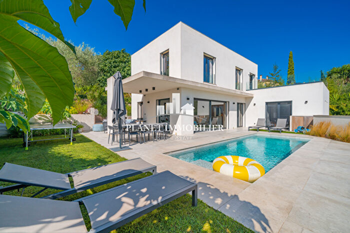 Maison à vendre - Valbonne, Village - 4 pièces - 3 chambres