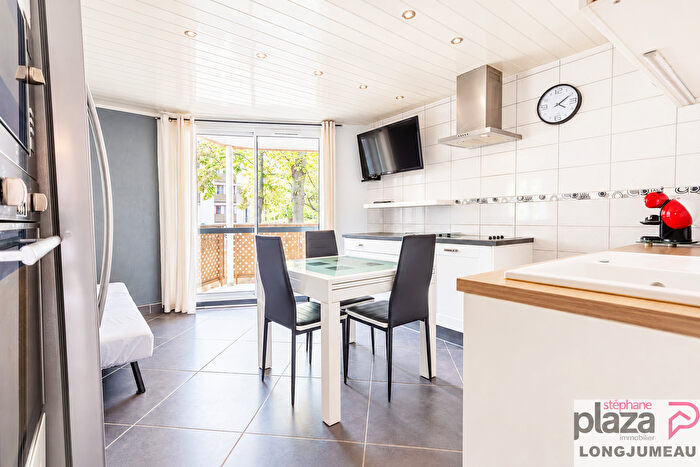 Longjumeau, Colucci, Sud : Appartement 3 pièces à vendre