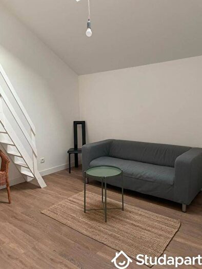 Appartement à louer - Fauconnet, Dijon - 1 pièce - 1 chambre