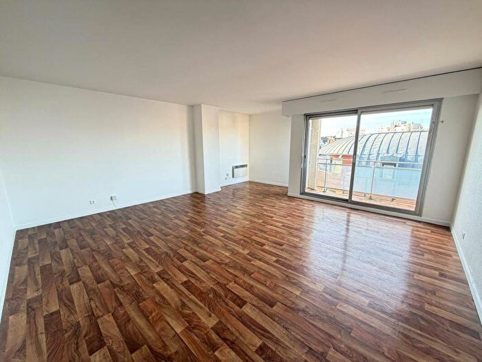 Cité Universitaire-Albert Thomas, Limoges - Appartement 4 pièces à louer