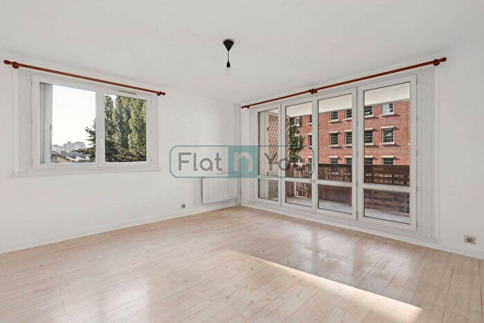 Appartement à louer - Amiraux-Simplon-Poissonniers, Paris ème arrondissement - 2 pièces - 1 chambre