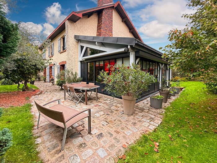 Maison à vendre - Limeil-Brévannes, Anatole France, Piard, Curie - 9 pièces - 5 chambres