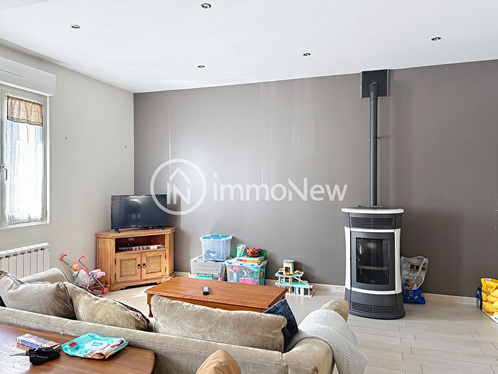 Maison à vendre - Sourdeval - 7 pièces - 6 chambres