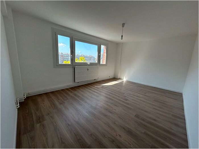 Appartement à louer - Lille, Centre-ville, Euralille - 2 pièces - 1 chambre