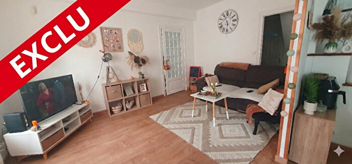 Appartement à vendre - Châteauneuf-en-Thymerais - 3 pièces - 2 chambres