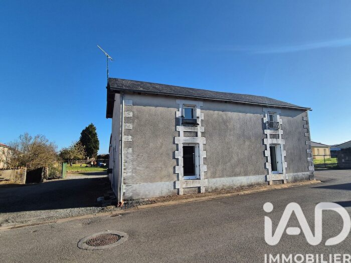 Maison à vendre - Doux - 4 pièces - 1 chambre