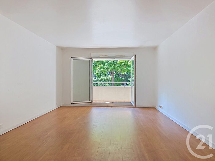 Appartement 4 pièces à vendre - Sceaux, Houdan, Curie, Charaire
