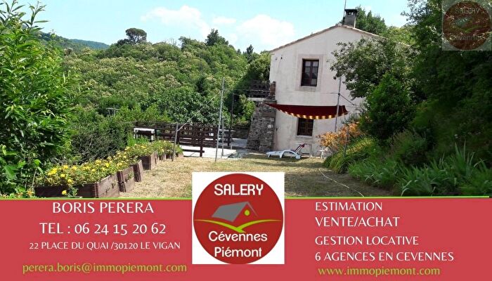 Maison à vendre - Le Vigan - 5 pièces - 4 chambres