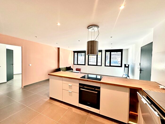 Appartement à vendre - Marseille e , Saint-Barnabé - 4 pièces - 3 chambres