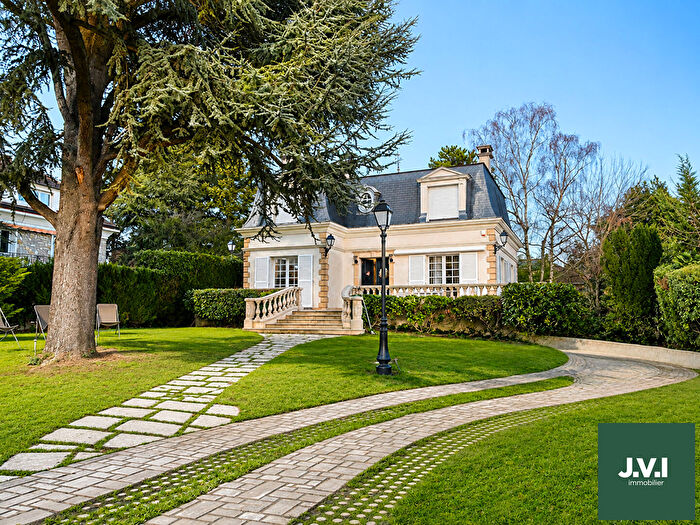 Soisy-sous-Montmorency, Centre-ville : Maison 6 pièces à vendre