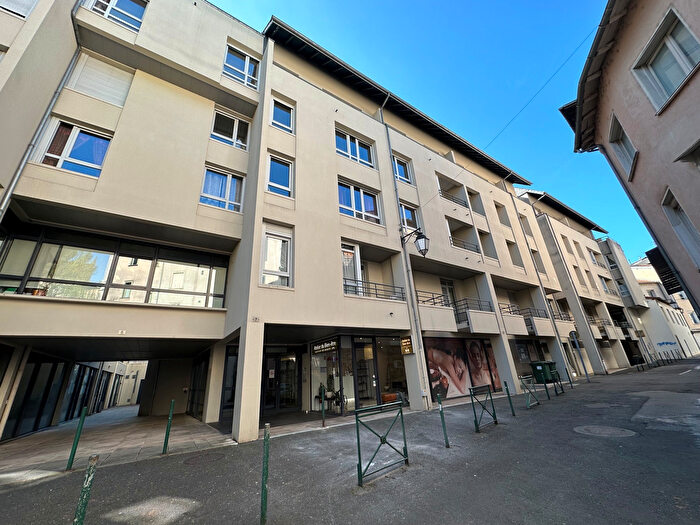 Limoges, Centre-ville, Hôtel de Ville, Emailleurs : Appartement 1 pièce à vendre