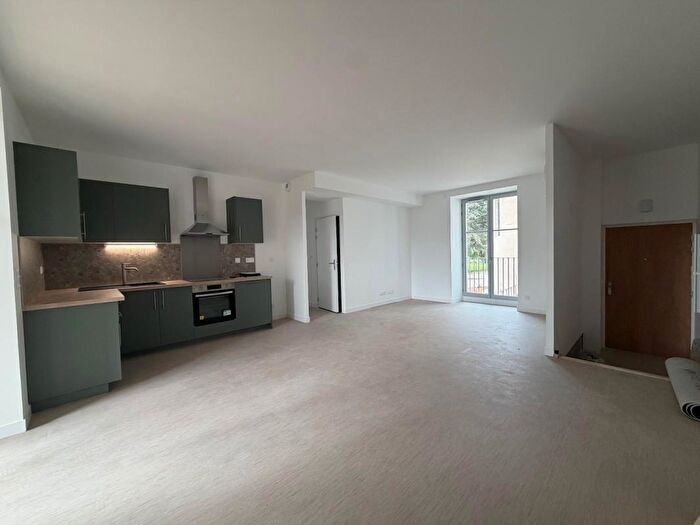 Appartement à louer - Blois, Centre-ville - 4 pièces - 3 chambres