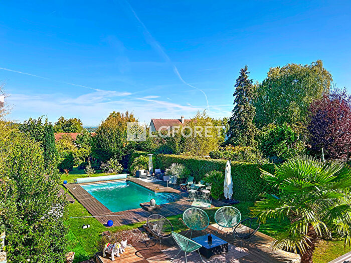 Maison à vendre - Orgeval - 8 pièces - 5 chambres