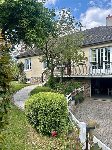 Maison à vendre - LAigle - 5 pièces - 4 chambres