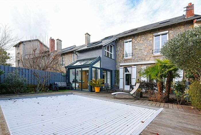 Maison à vendre - Limoges, CHU - 8 pièces - 5 chambres