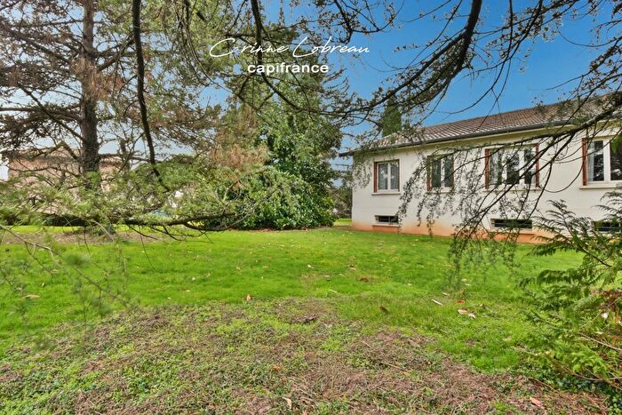 Maison à vendre - Crêches-sur-Saône - 6 pièces - 4 chambres