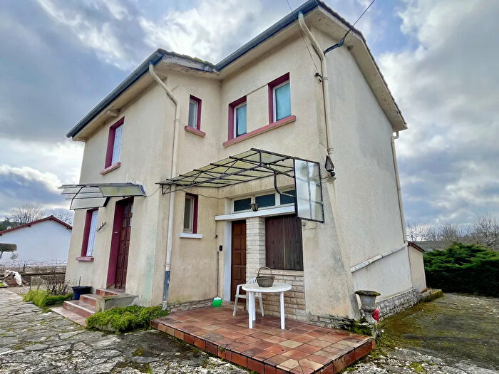 Maison à vendre - Vayrac - 6 pièces - 4 chambres