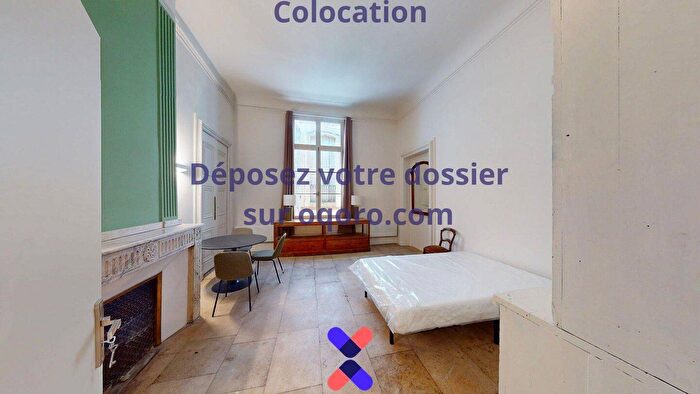 Appartement à louer - Centre Historique, Montpellier - 4 pièces - 3 chambres