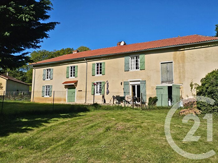 Maison 5 pièces à vendre à Sentous